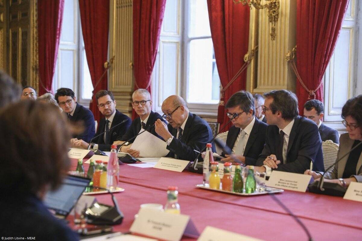 Jean-Yves Le Drian, ministre de l’Europe et des Affaires étrangères, et ...