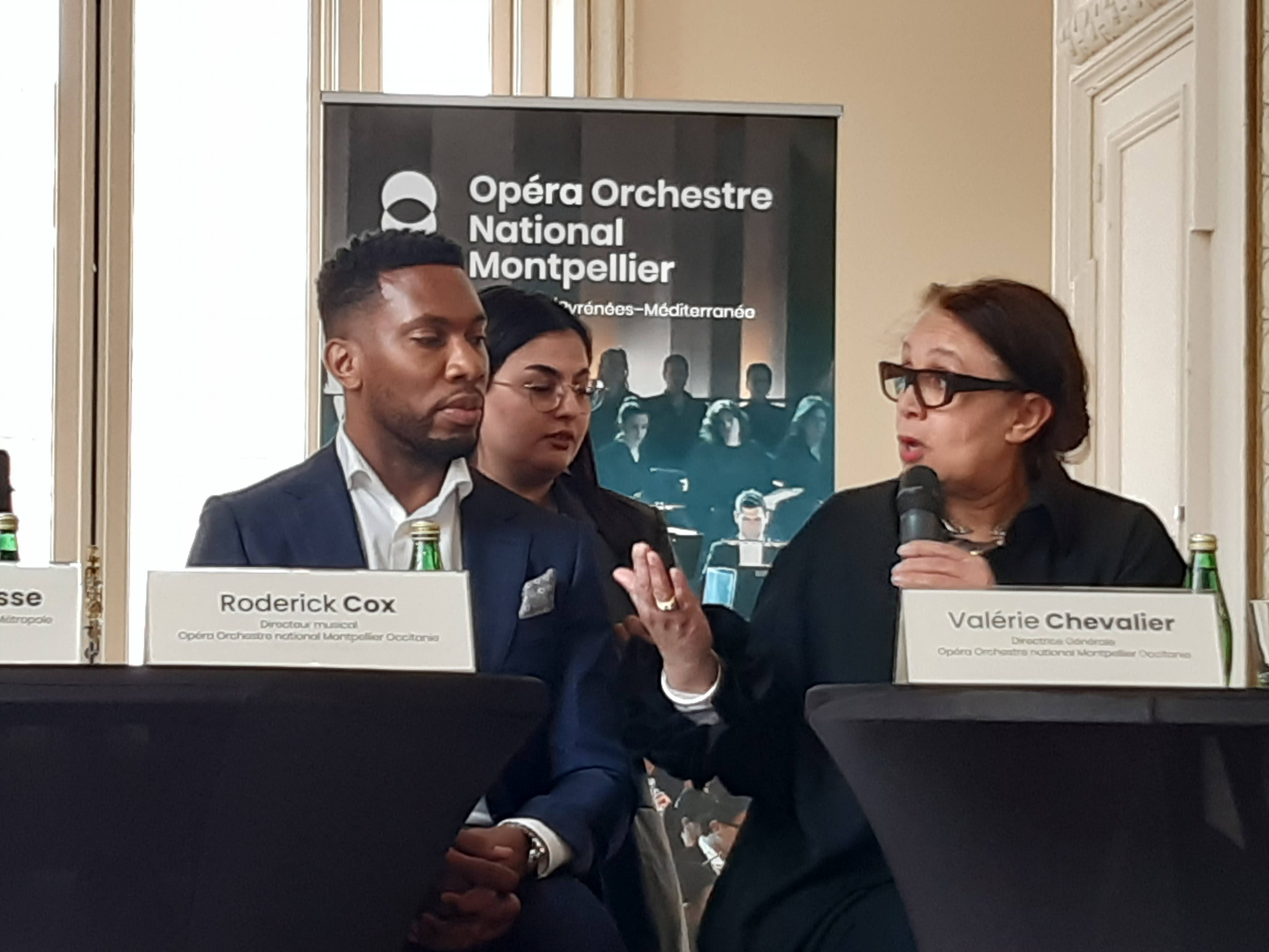 Le chef américain Roderick Cox nommé directeur musical de l'Opéra ...