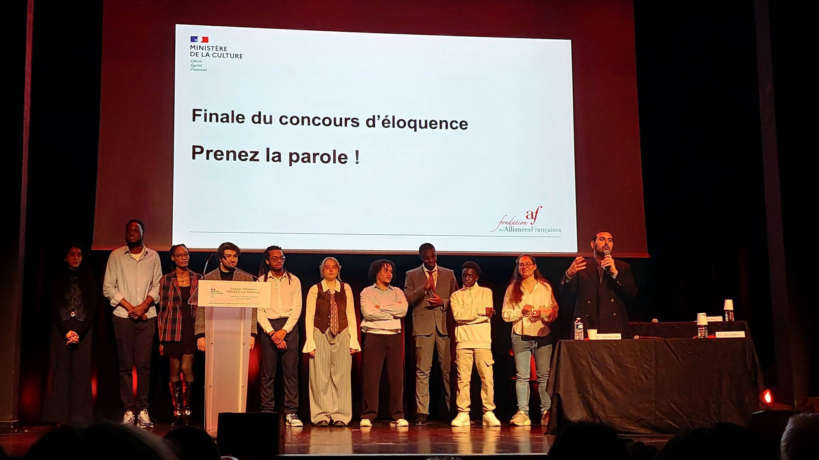 Dix jeunes se confrontent à l’art de l’éloquence | Ministère de la Culture