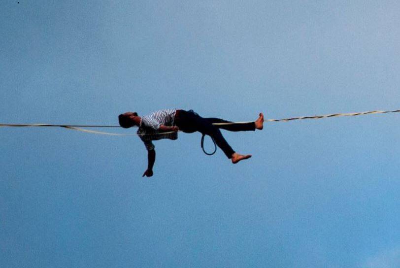 Le funambule Nathan Paulin à Rouen pour une performance patrimoniale et ...