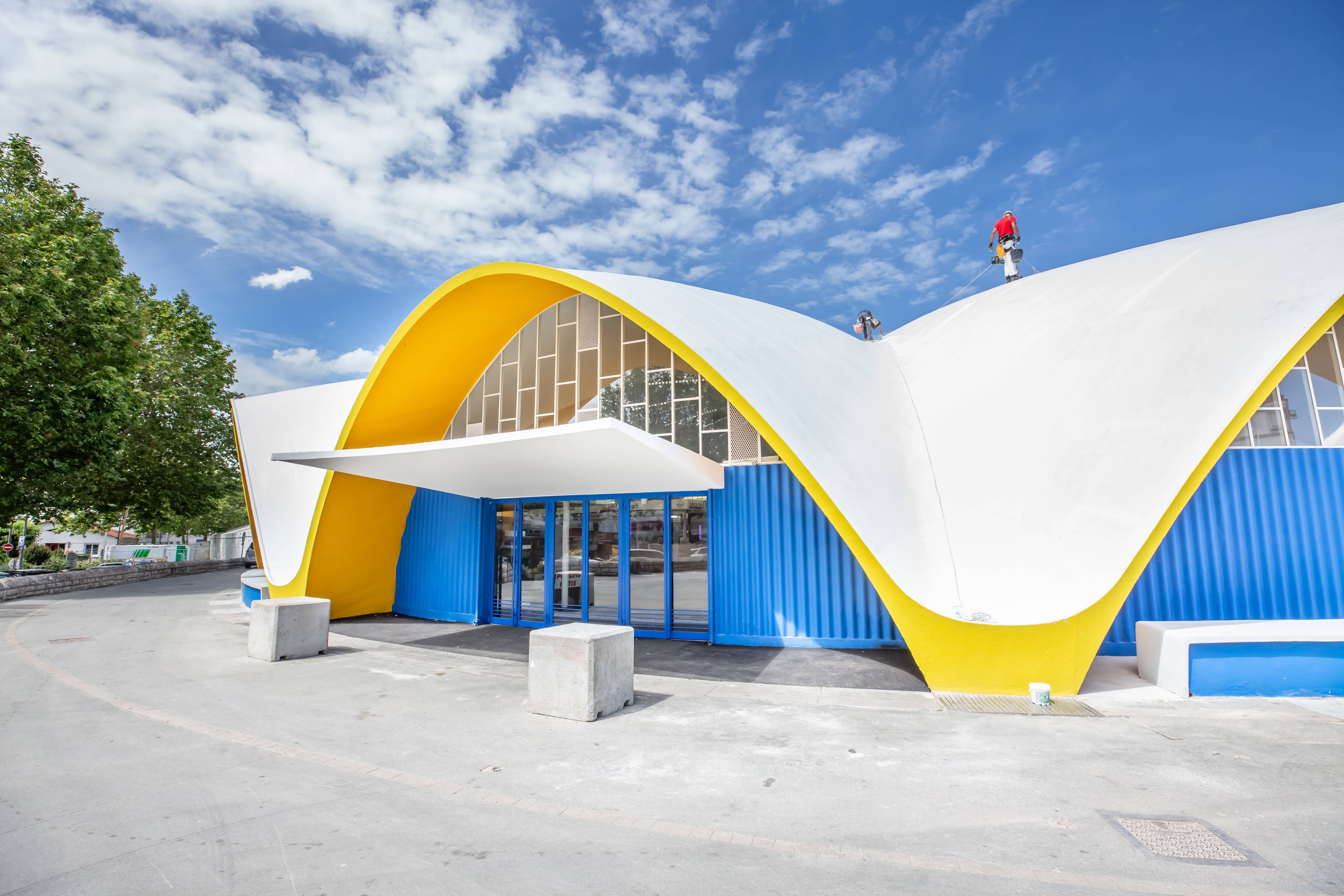 Le marché couvert de Royan (Charente-Maritime) retrouve ses couleurs ...