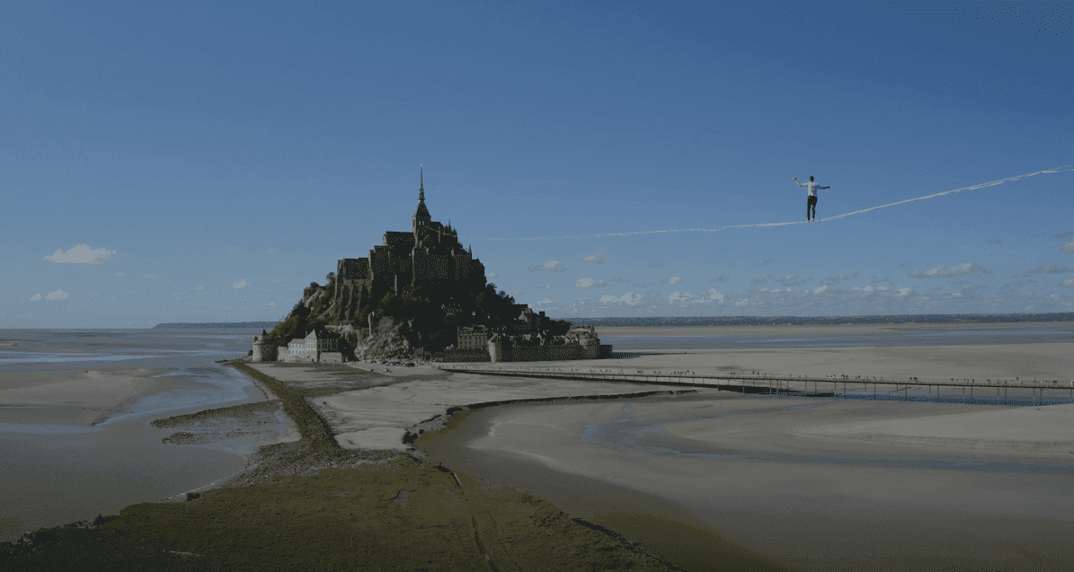 Le funambule Nathan Paulin à Rouen pour une performance patrimoniale et ...