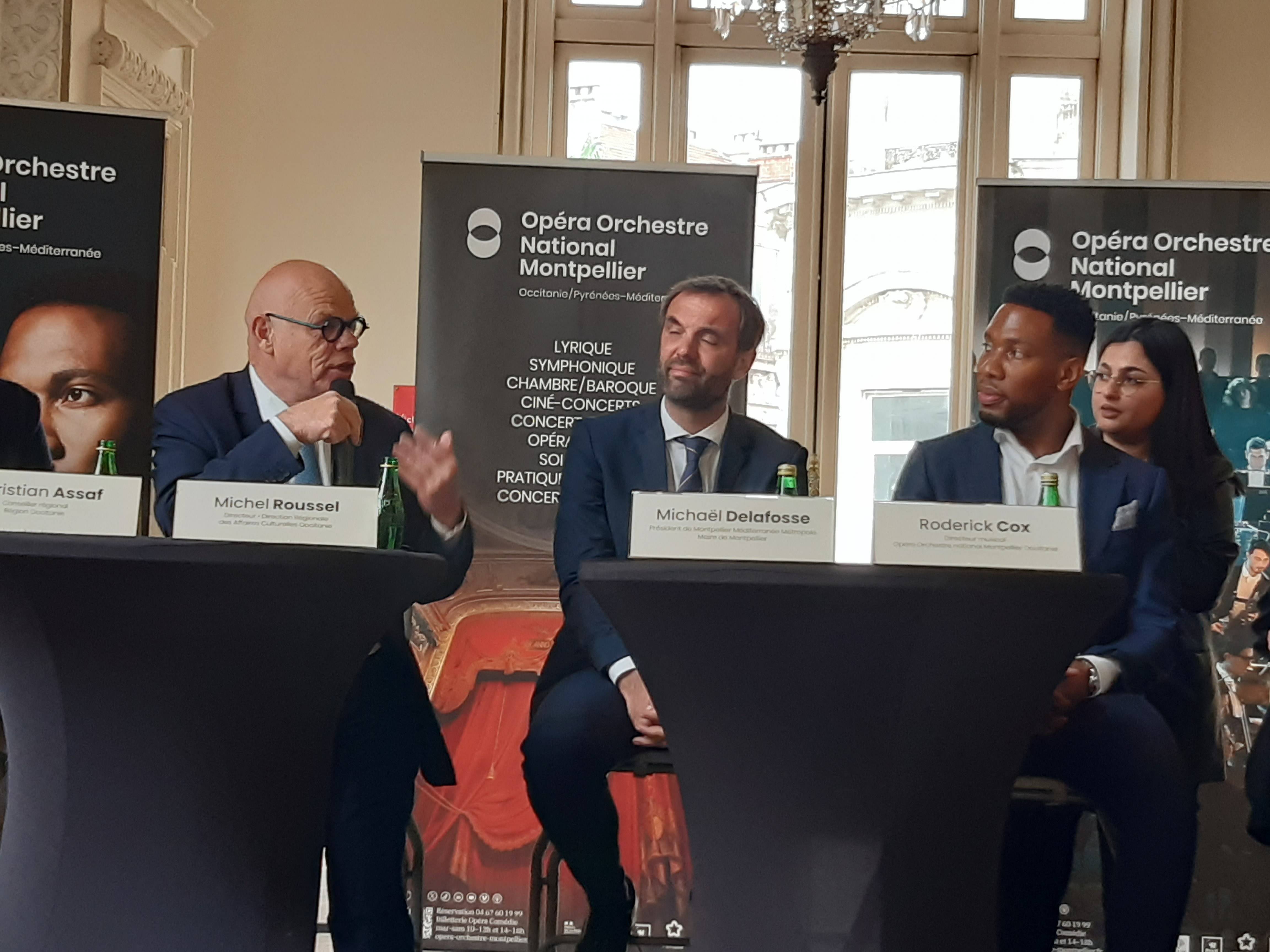 Le chef américain Roderick Cox nommé directeur musical de l'Opéra ...