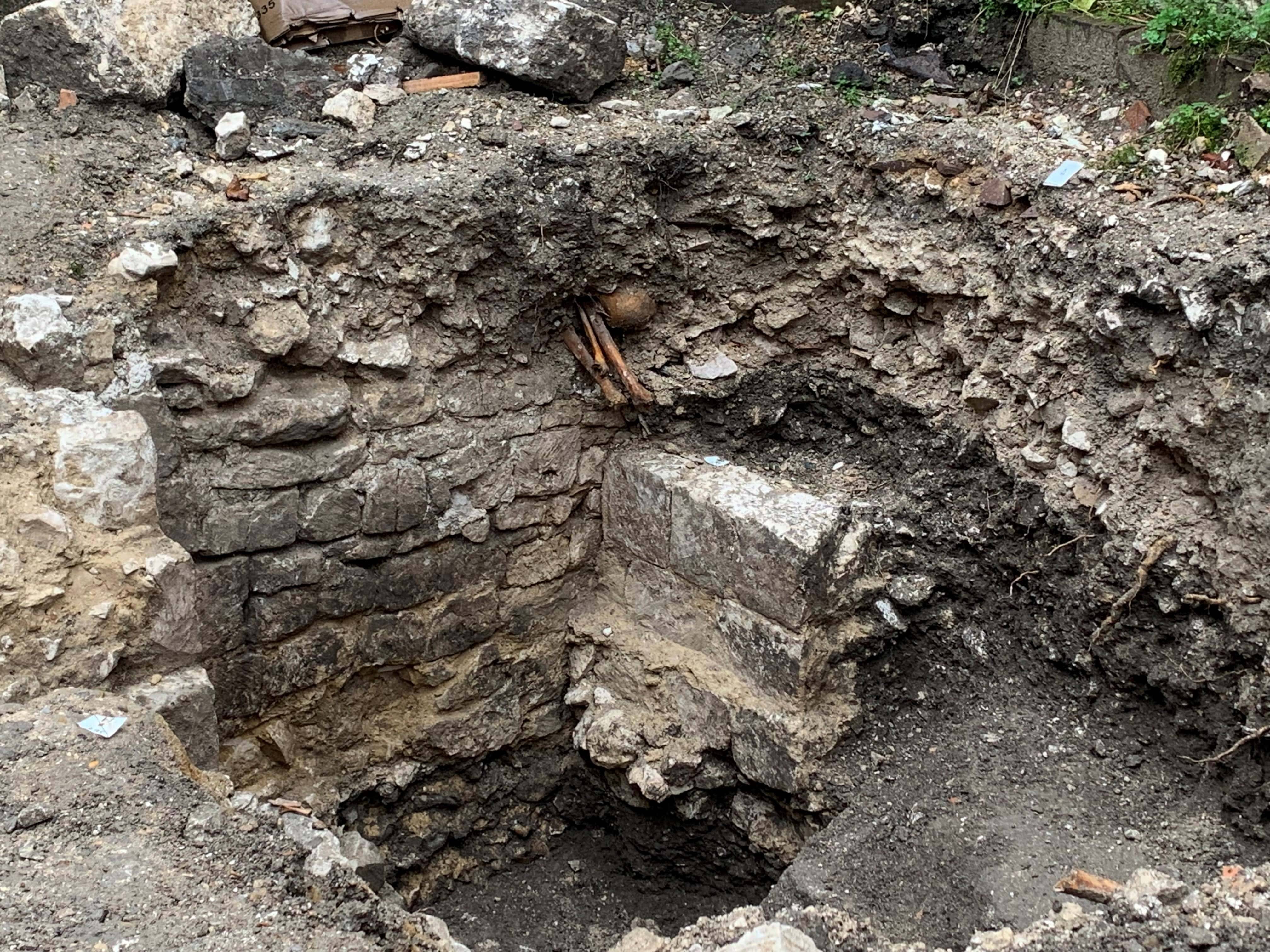 Des fouilles archéologiques révèlent le riche passé de Rouen ...