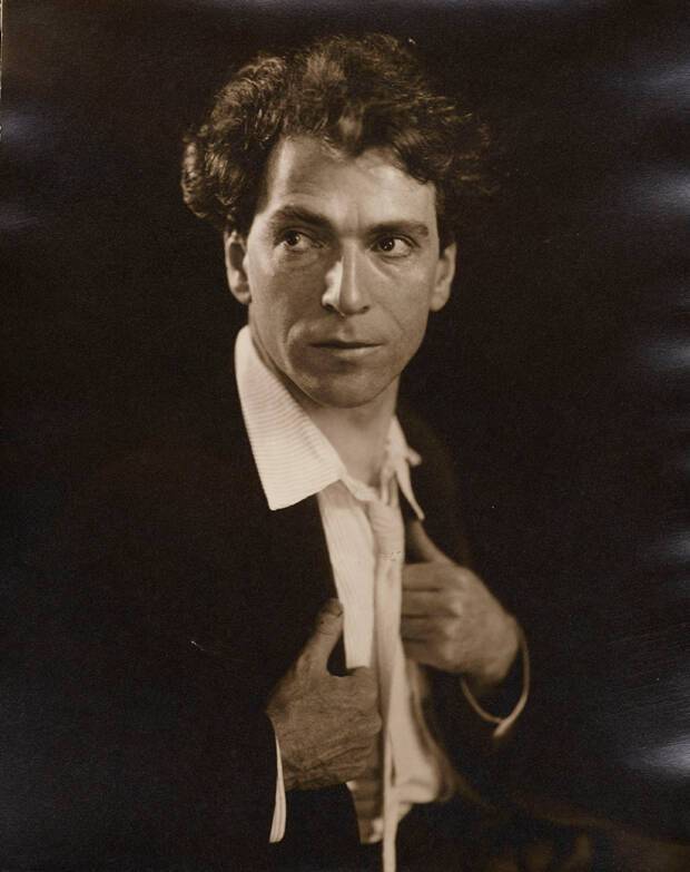 Exposition "Helmar Lerski (1871-1956) Pionnier de la lumière" au mahJ