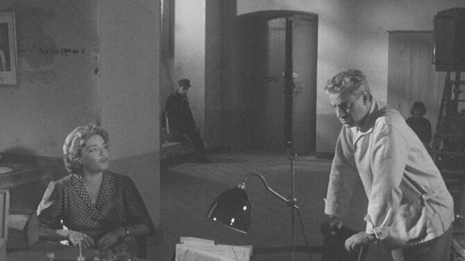 Archives Ina sur l'Hôtel Saint-Jean | Ministère de la Culture